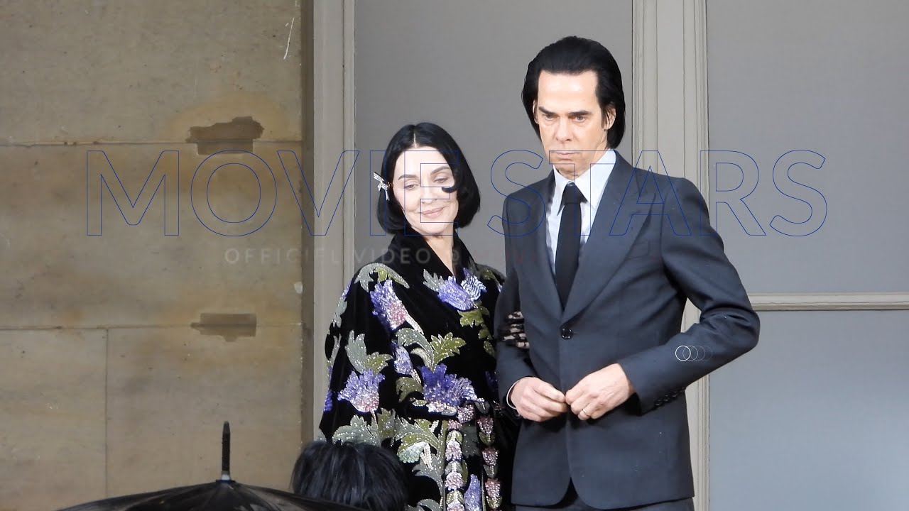 Susie Cave and Nick Cave @ PARIS FASHION WEEK SHOW VALENTINO 29 JANVIER ...