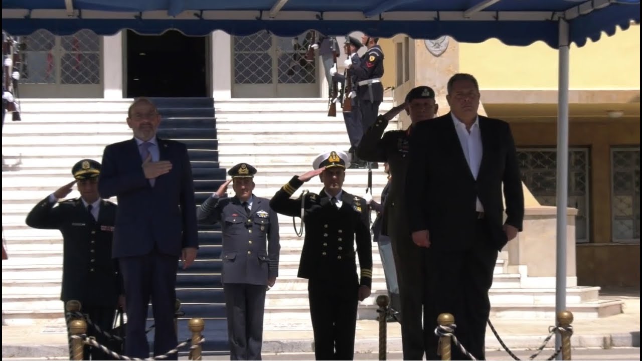Υπερ της Ελλαδος ο Υπουργος Άμυνας Λιβάνου Yacoub Riad Sarraf για τους ...