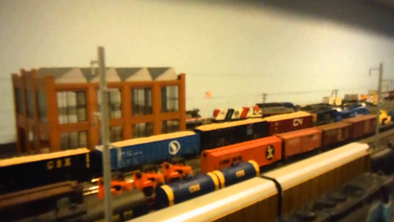 Ho NS layout Asheville part2 - YouTube
