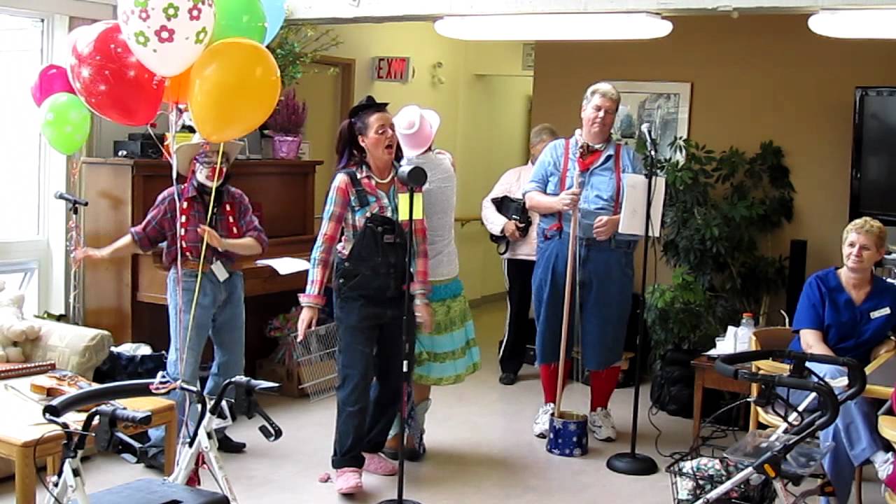 Fun With Old Folks 2 - Darren MacFarlane - YouTube