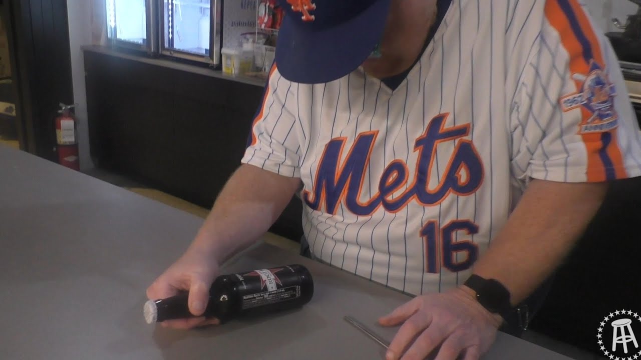 Tank's Taste Test WBC Chicago Root Beer - YouTube