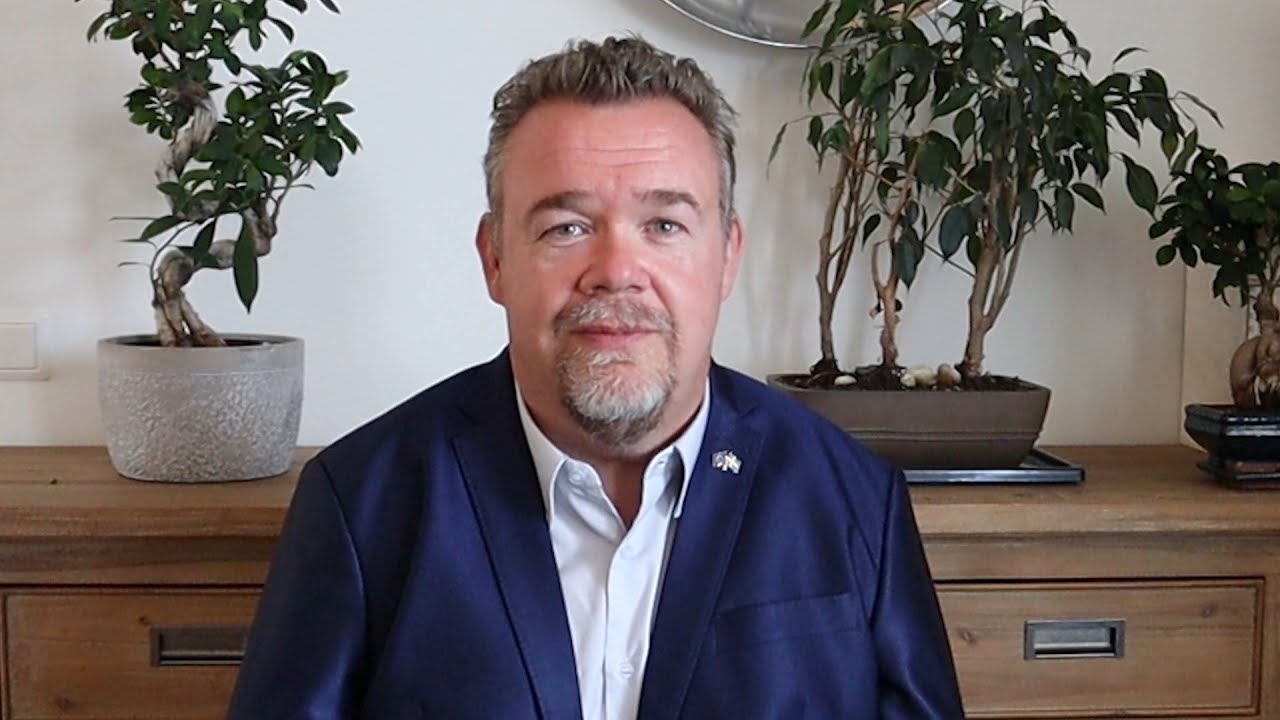 Message from David Lega MEP to Hong Kongers - YouTube