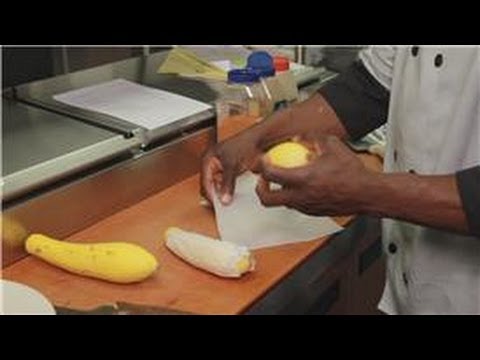 Summer Squash and Zucchini : How to Store Summer Squash - YouTube
