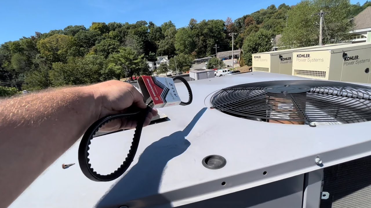 HVAC. 2016 Carrier RTU Check operations Heating and Cooling. - YouTube