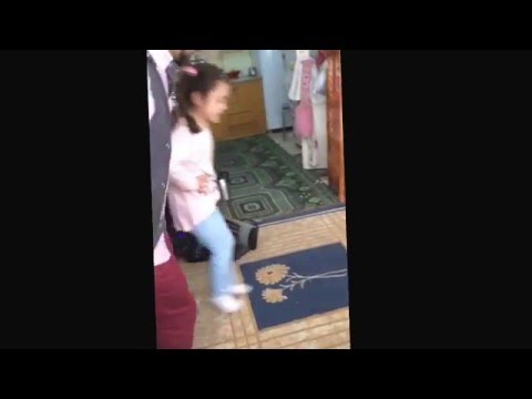 ılgıntom penguen dansı