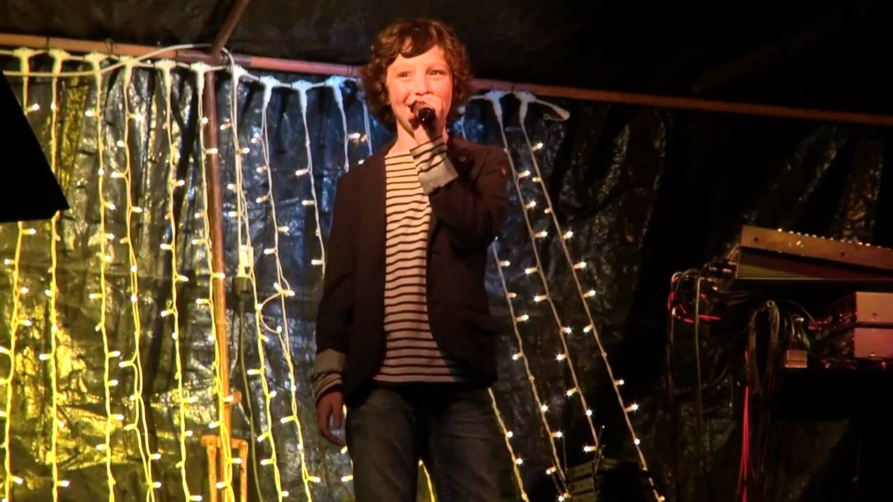 Léo Rispal - Someone like you - Fête de la musique 2012 à Roanne - YouTube