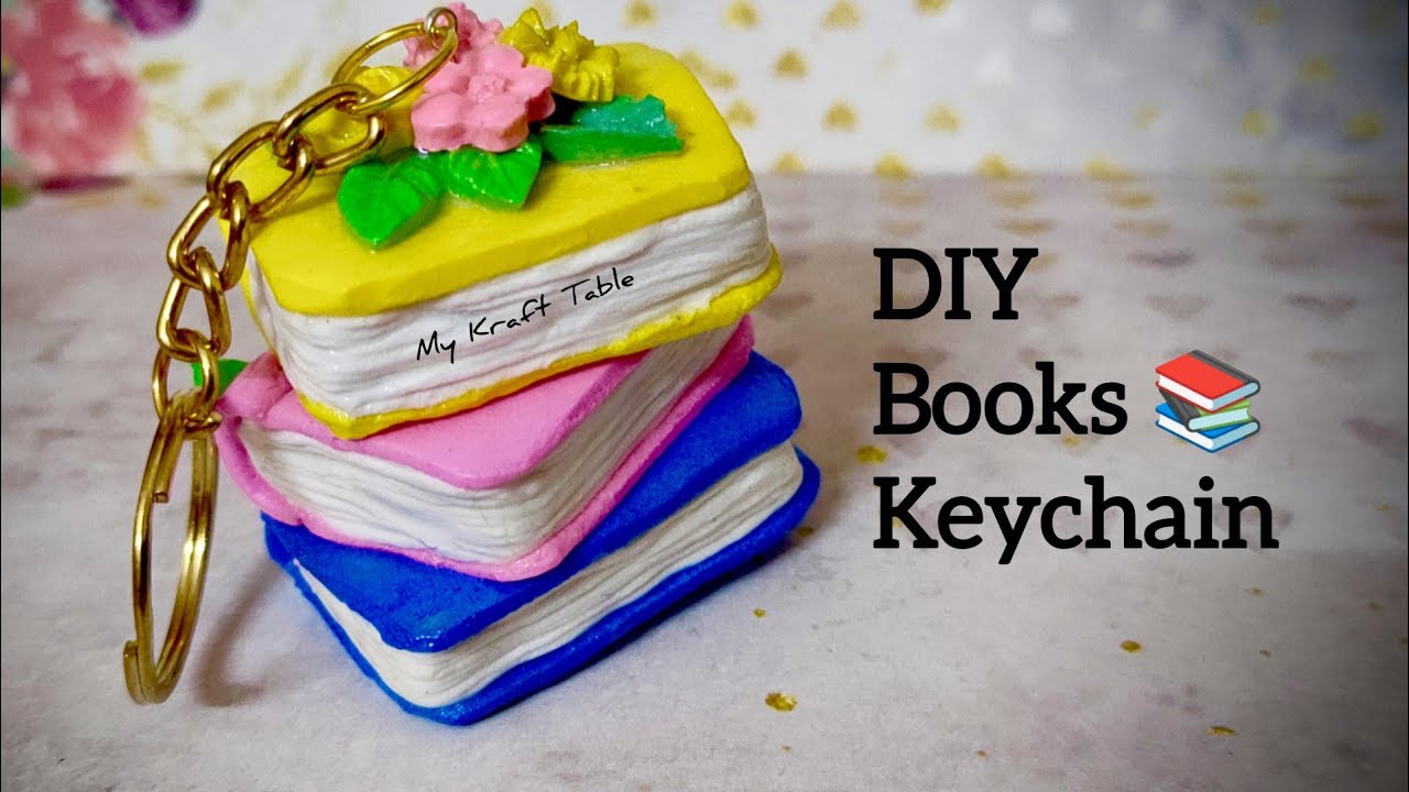Diy Books 📚 Keychain | How to make Clay Books | Handmade Keychain - YouTube