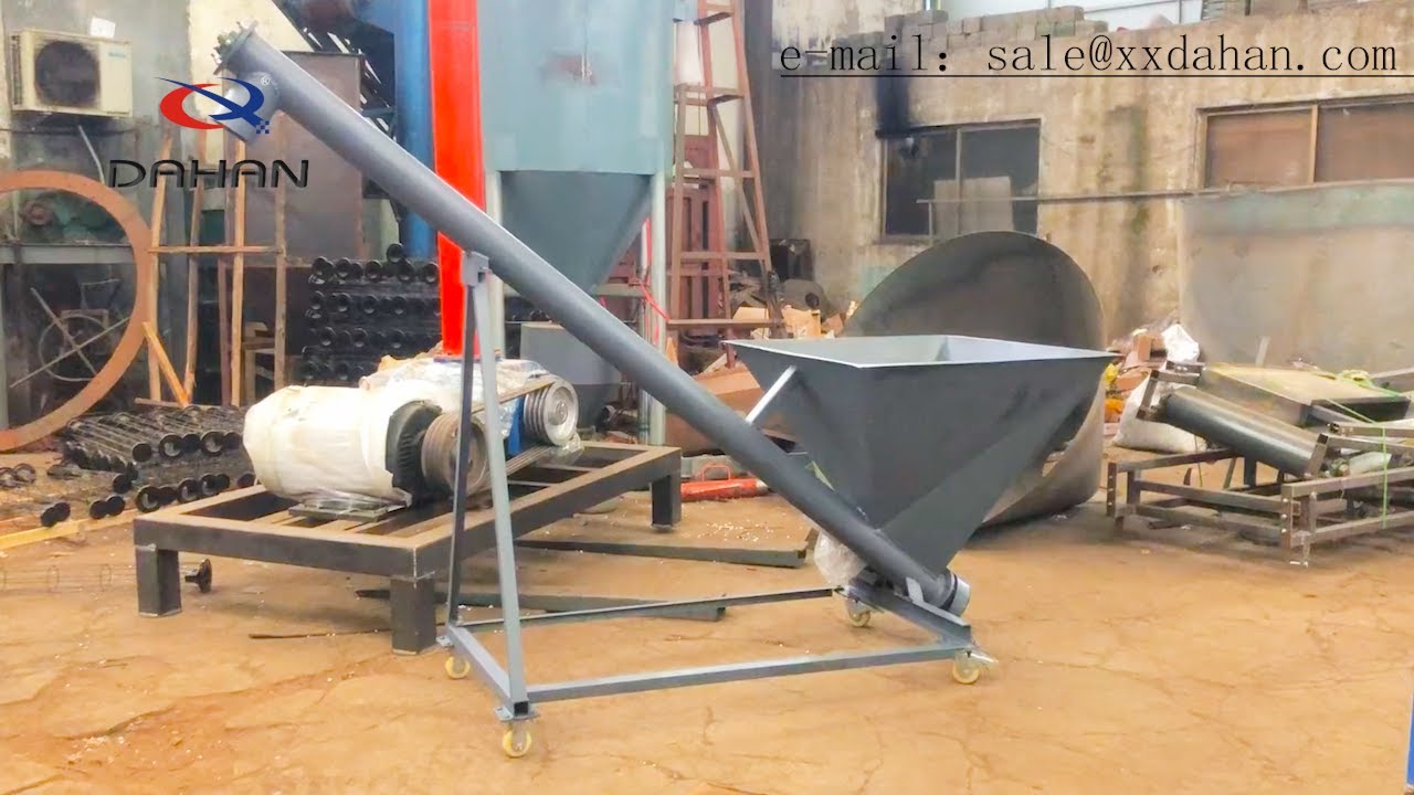 Mobile incline screw conveyor - YouTube