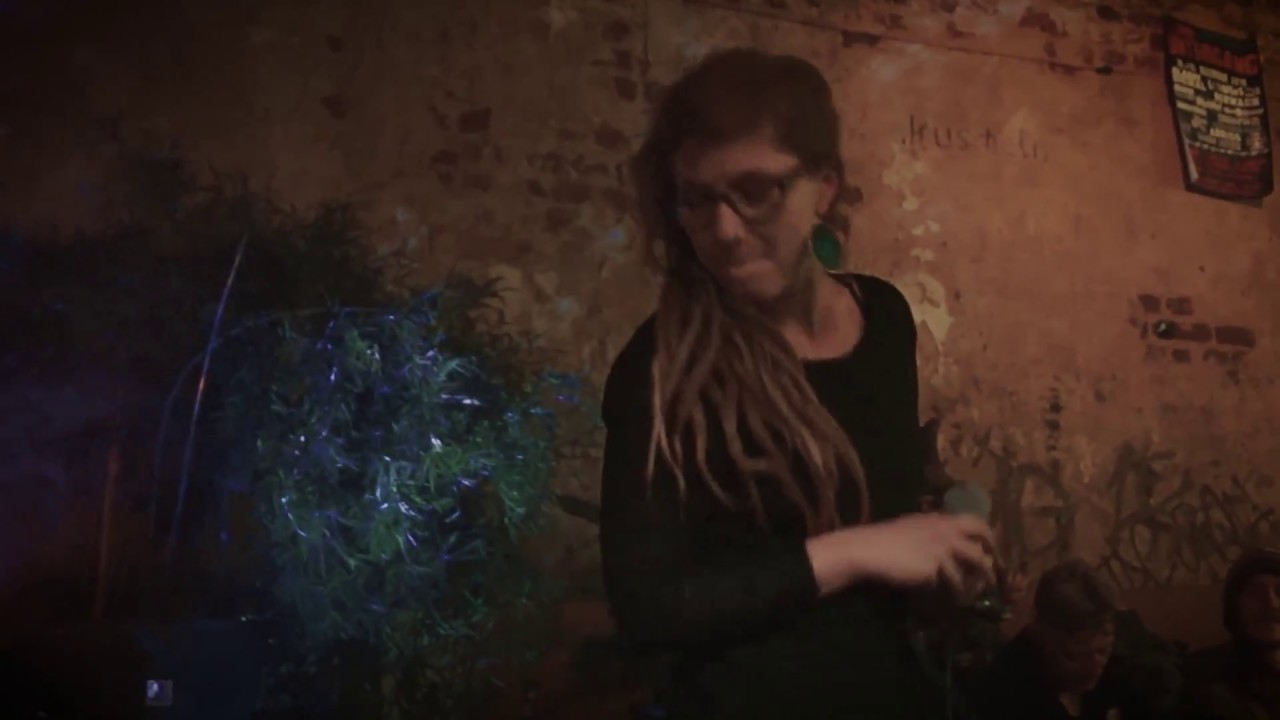 Aunt Emma - Hunger @AZ Mülheim - YouTube