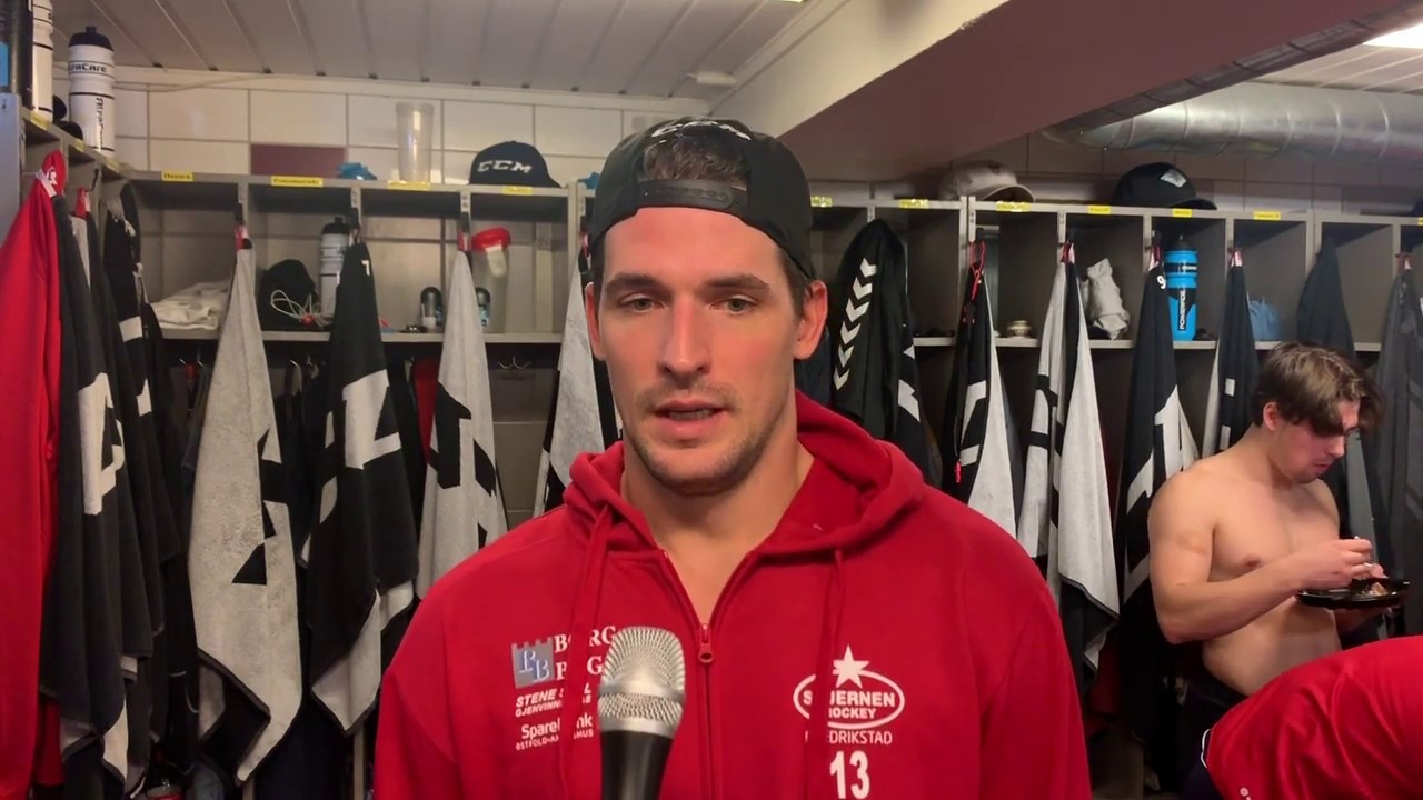 Matt Hackett er smertefri i kneet! - YouTube