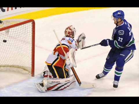 Vancouver Canucks Goal Horn 2010-11 - YouTube