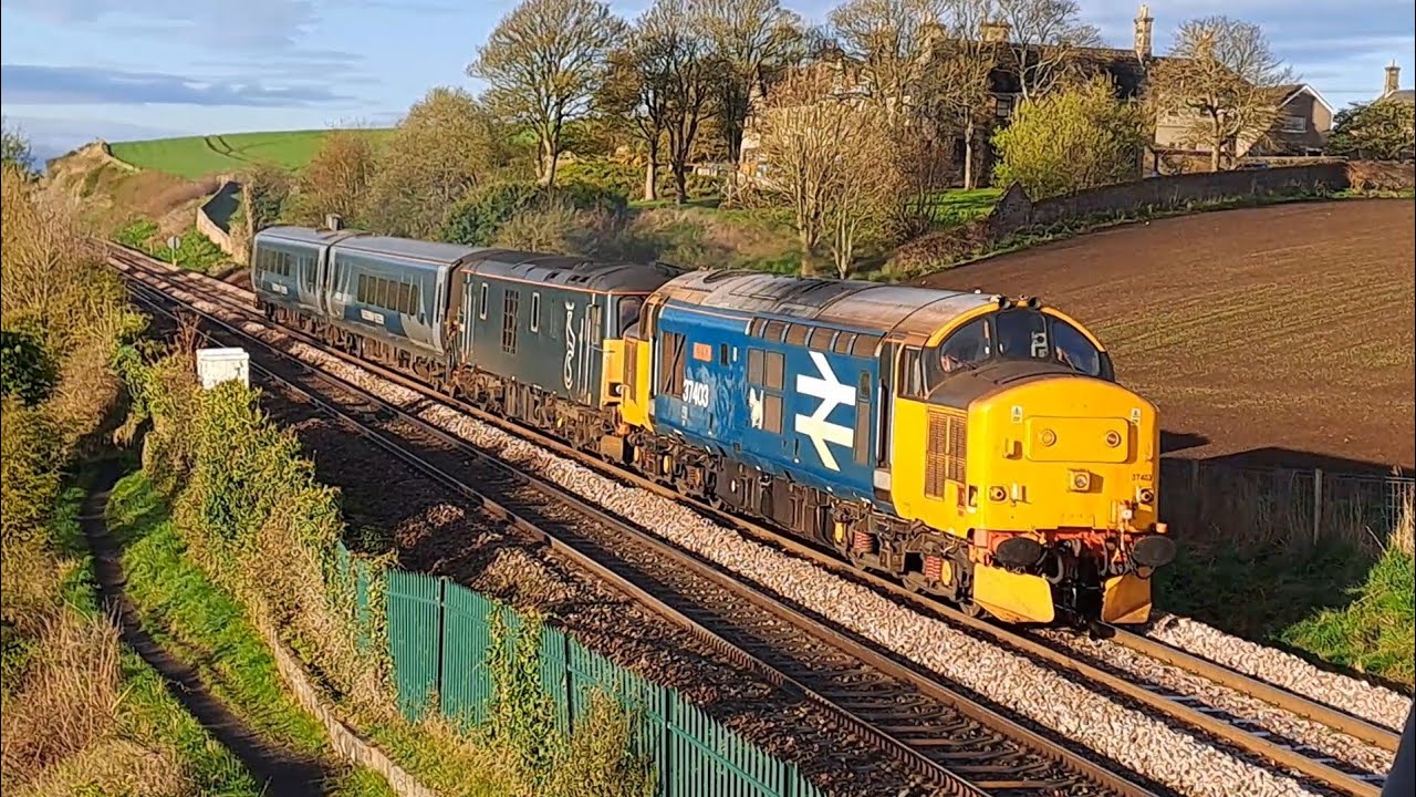 Crazy Class 37 Caledonian Sleeper working. 1st May 2023 - YouTube