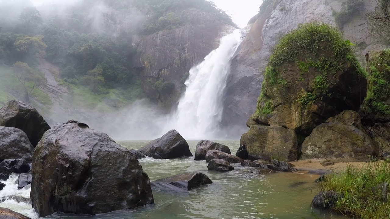 Dunhinda Falls, Sri Lanka - YouTube