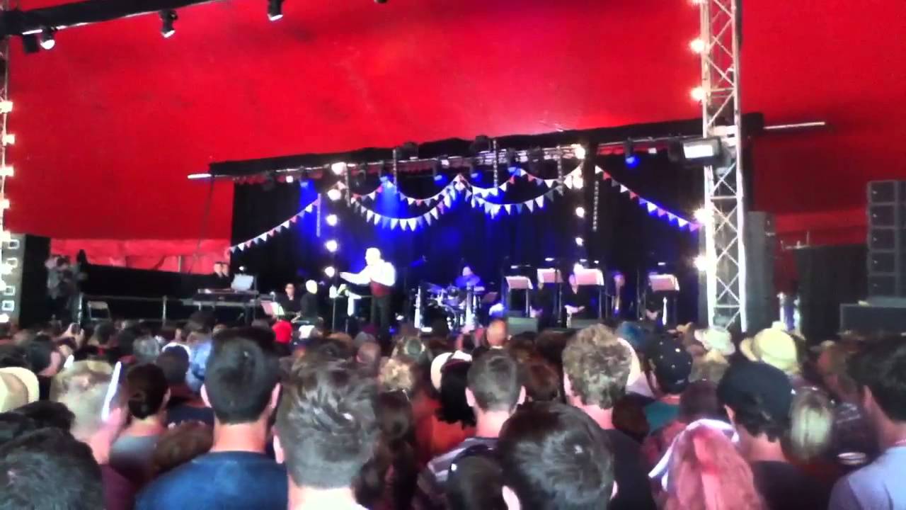 Glastonbury 2013 Bruce Forsyth Live on the Avalon Stage Nice to see you ...