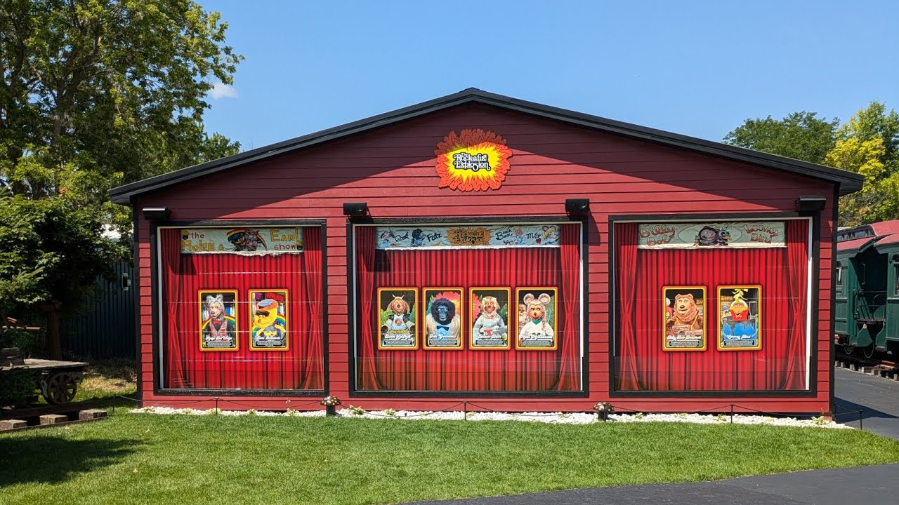 The Rock-fire explosion IS BACK!!! (Volo museum) compilation - YouTube