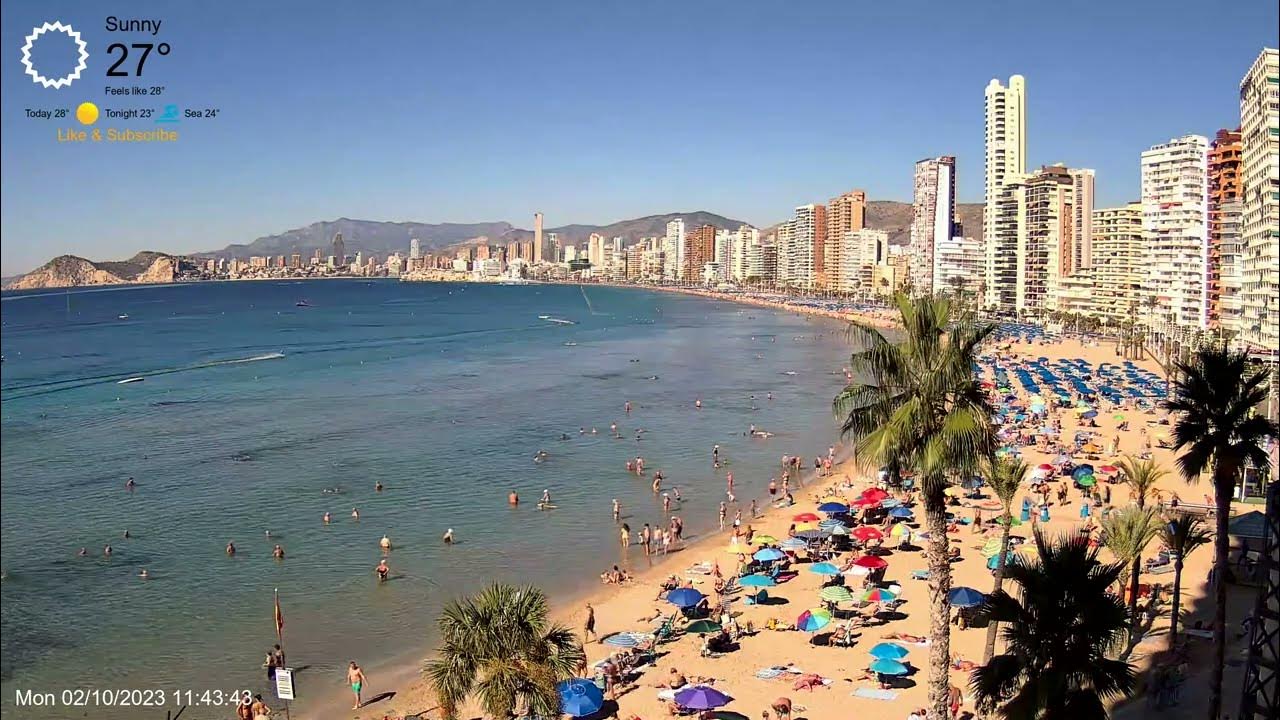 HOT & BUSY BENIDORM BEACH LIVE 🇪🇸 People watch from our balcony in Spain - YouTube
