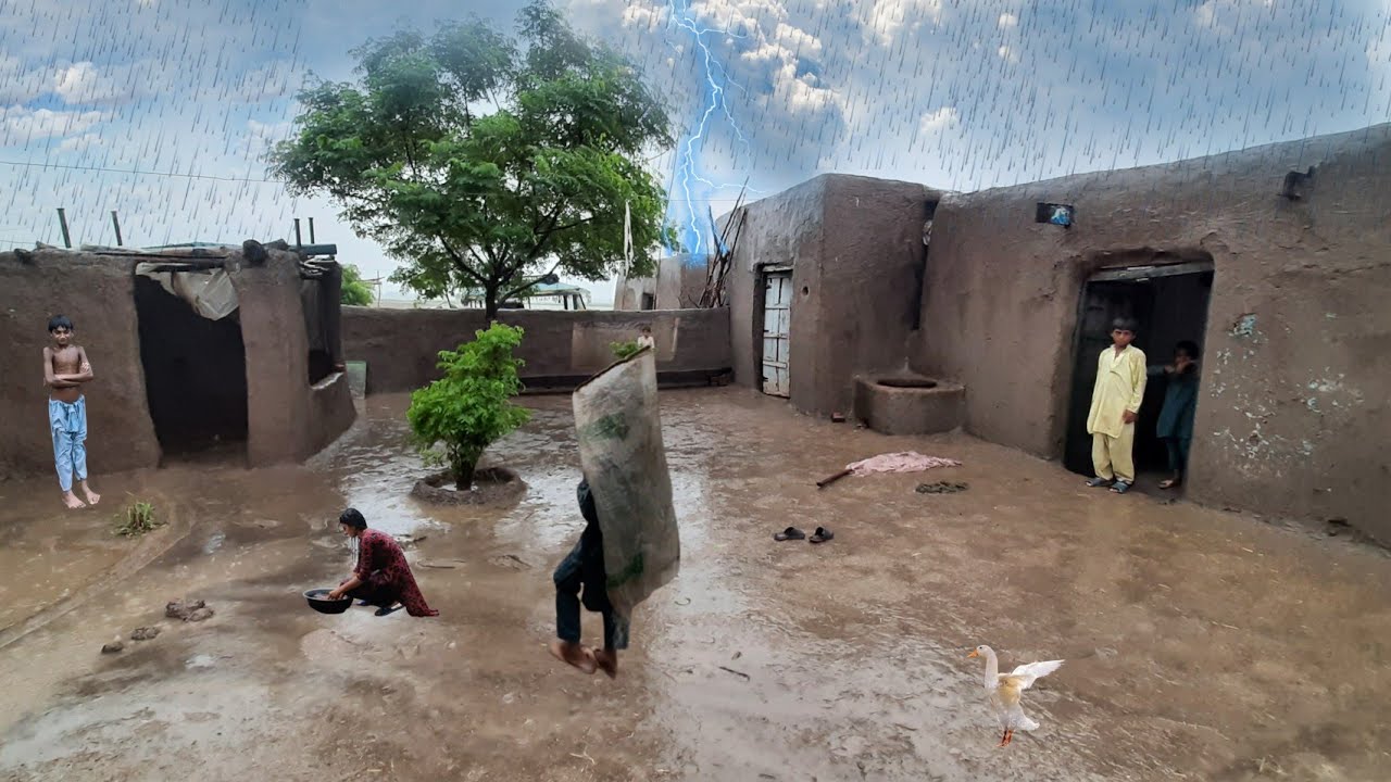Heavy Rain in Village Punjab Pakistan||Life in Pure Mud House - YouTube