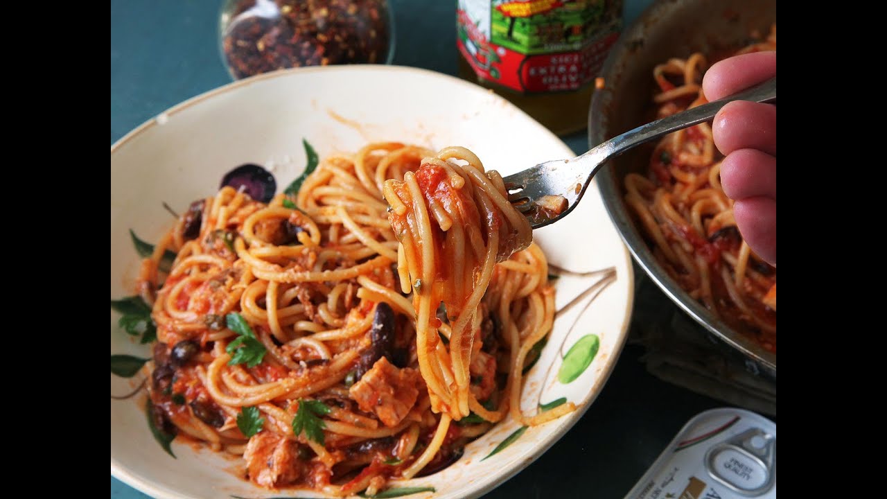 Recipe of Spaghetti Puttanesca (Spaghetti With Capers, Olives, and ...