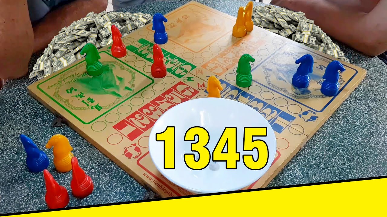 Chess Seahorses 1345 - YouTube