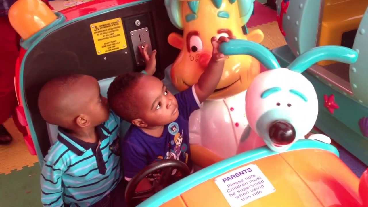 Kids enjoying Engy Benji at Playzone, Ikeja - YouTube