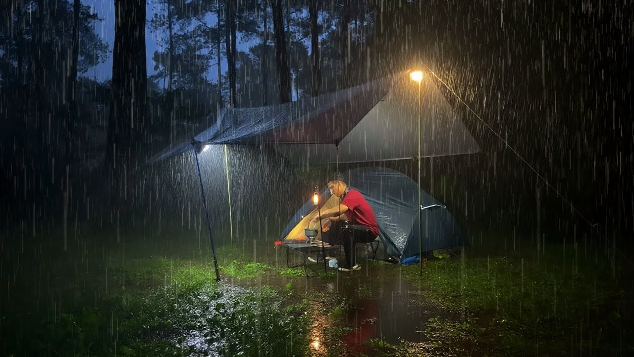 TRAPPED IN EXTREME RAINSTORM⛈️CAMPING IN THE MIDDLE OF BAD WEATHER ...