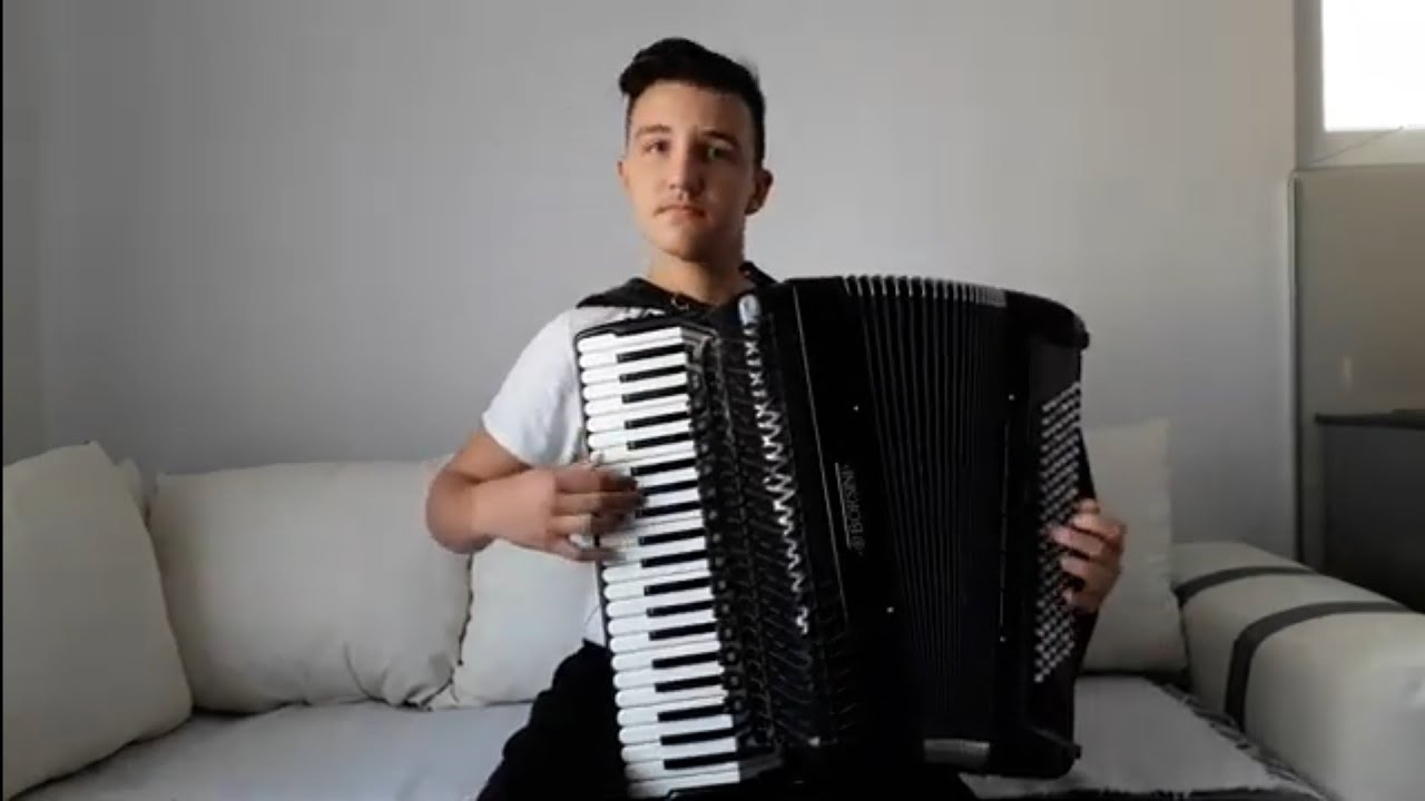 Radomirska rčenica (Радомирска ръченица) & BUGARKA kolo - YouTube