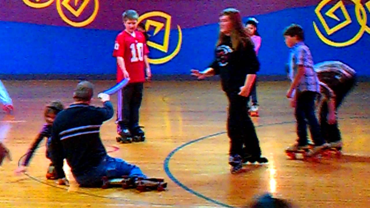 Fort Wayne Roller Dome Skate Party (1) VIDEO0319.3gp - YouTube