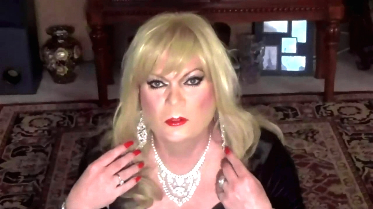 Tgirl Halloween French Maid Matty Caff Crossdresser Transvestite - YouTube