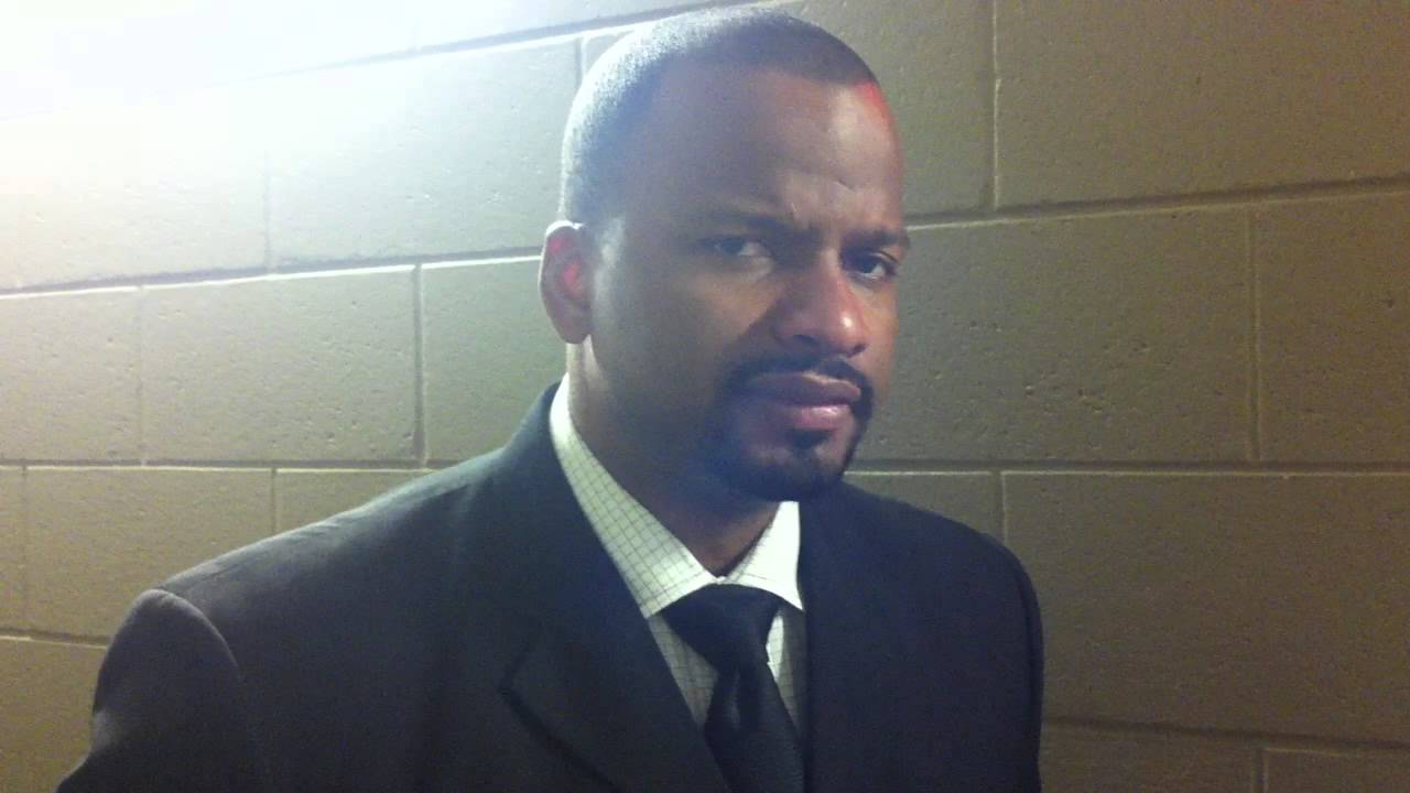 Coach Travis Williams after 78-73 loss at Auburn - YouTube