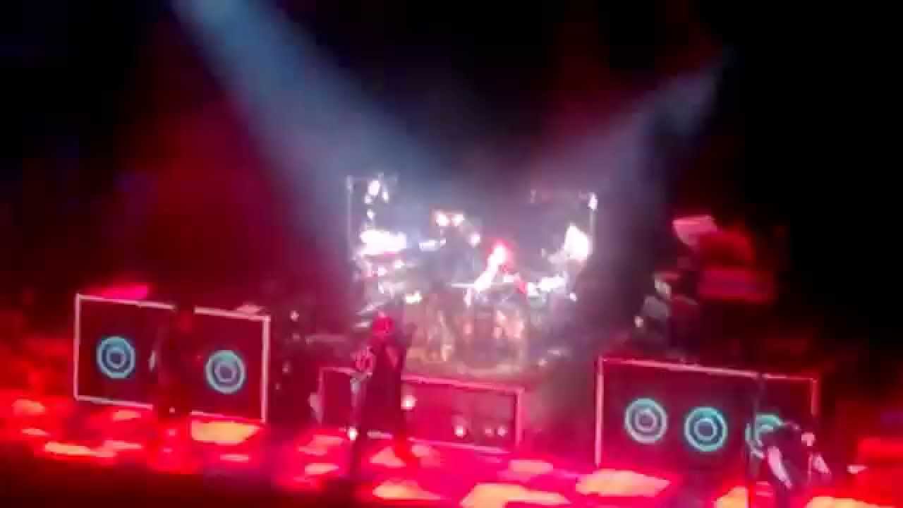 Korn Live @ Red Rocks 7-14-14 - YouTube