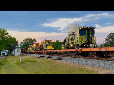 CSXT W032-30 loading up MoW equipment train at Dunn NC - YouTube