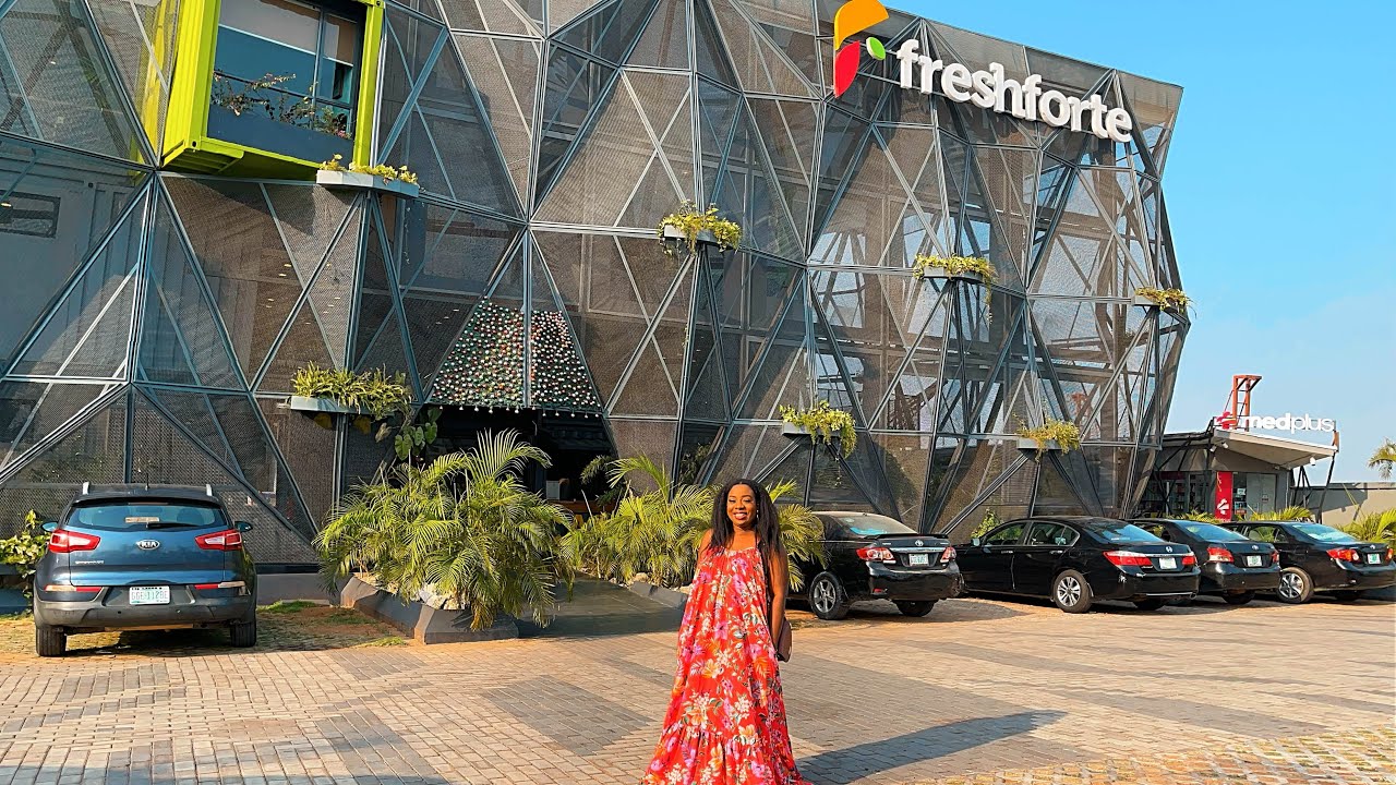 THIS SUPERMARKET WAS MADE WITH CONTAINERS IN LAGOS NIGERIA Amazing this-supermarket-was-made-with-containers-in-lagos-nigeria-amazing