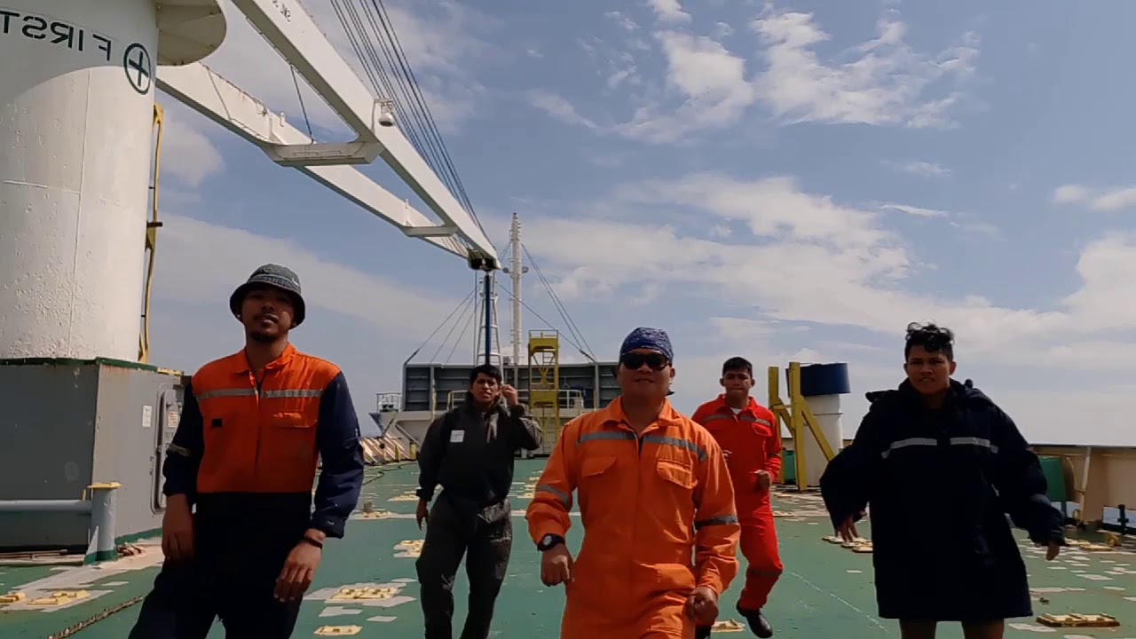 Gwapitong manlalayag! - YouTube