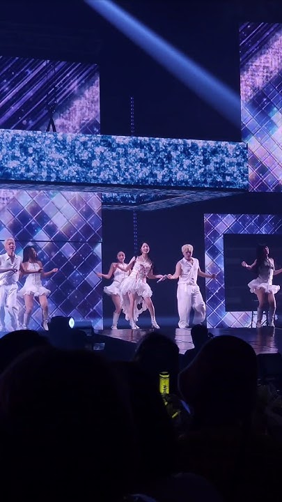 241013 보아 Masayume Chasing + QUINCY [BoA LIVE TOUR - BoA : One's Own] - YouTube