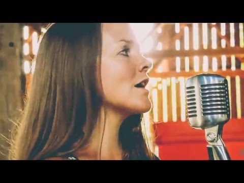 Mary Bue - Veal - Official Music Video