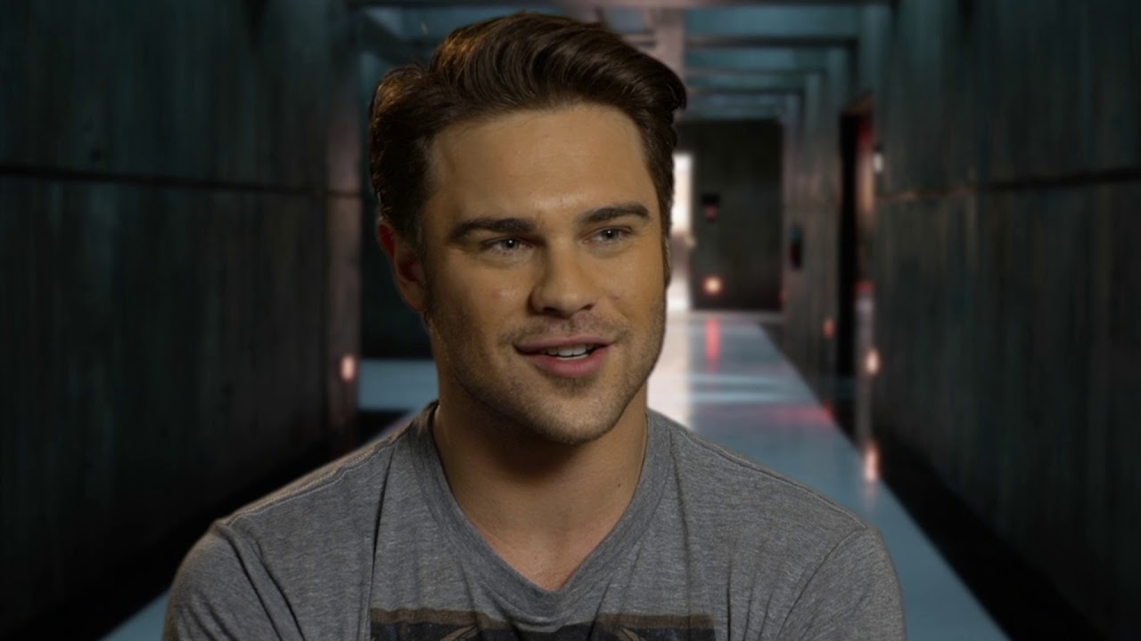 Grey Damon: THE POSSESSION OF HANNAH GRACE - YouTube