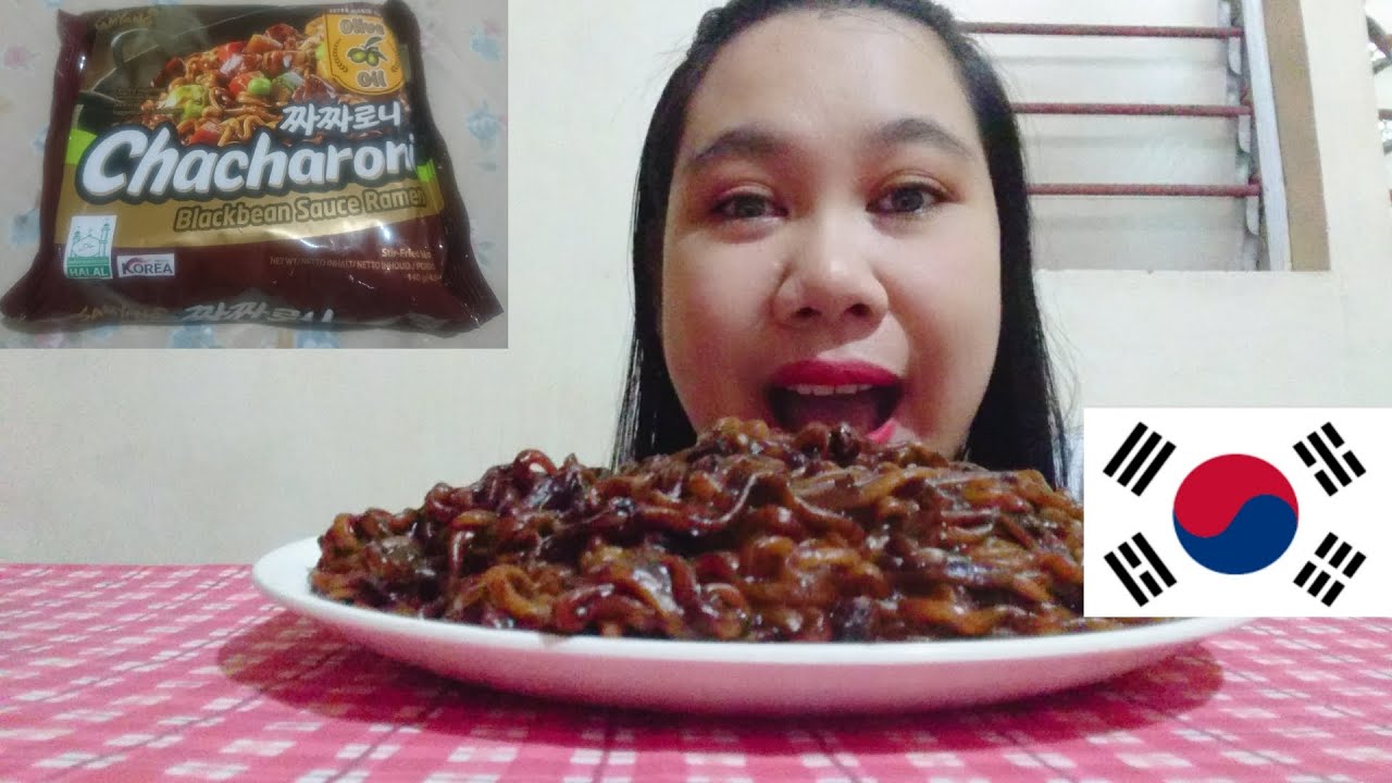 MUKBANG Korean Noodles Chacharoni Blackbean Ramen Sauce - YouTube