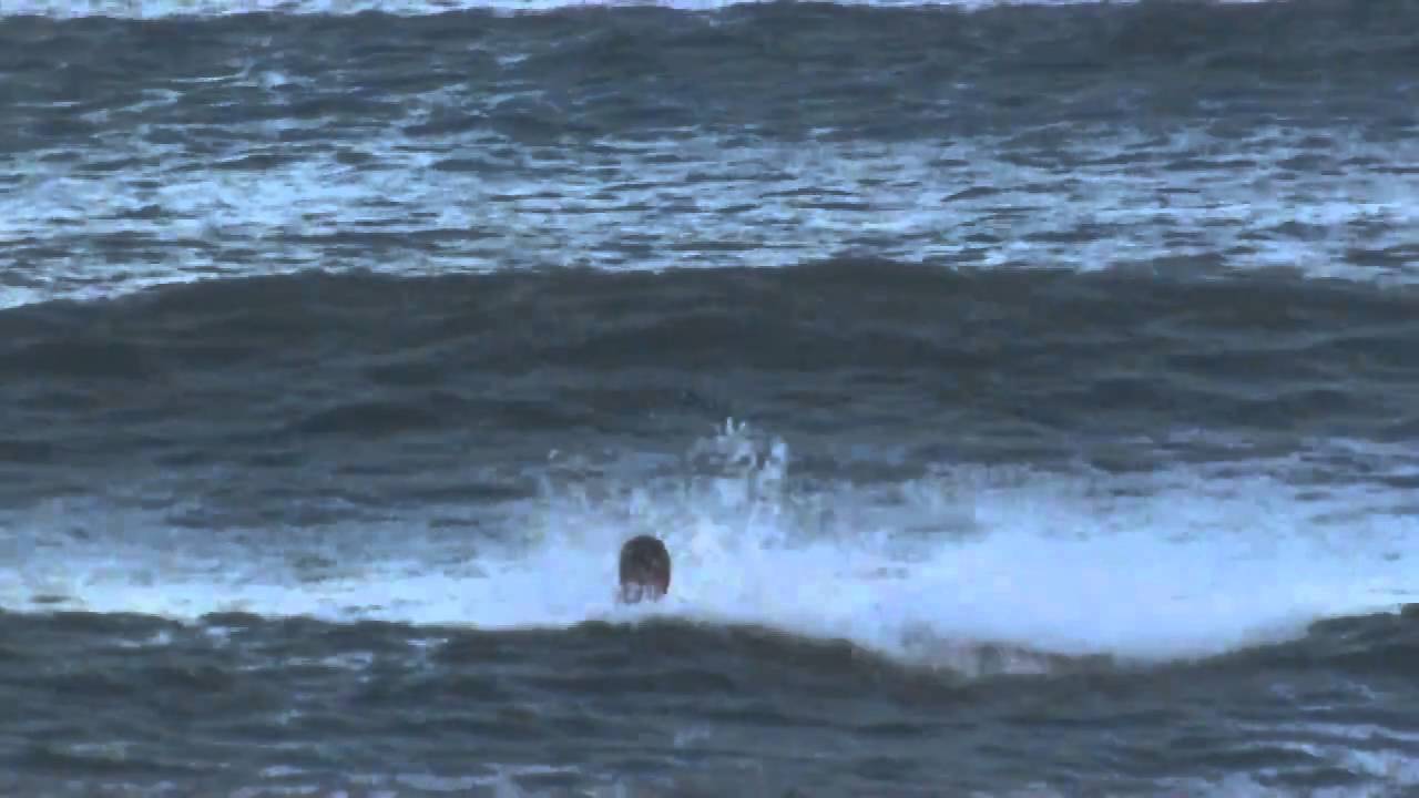Surfing Egypt Beach November 17, 2010 Scituate MA.avi - YouTube