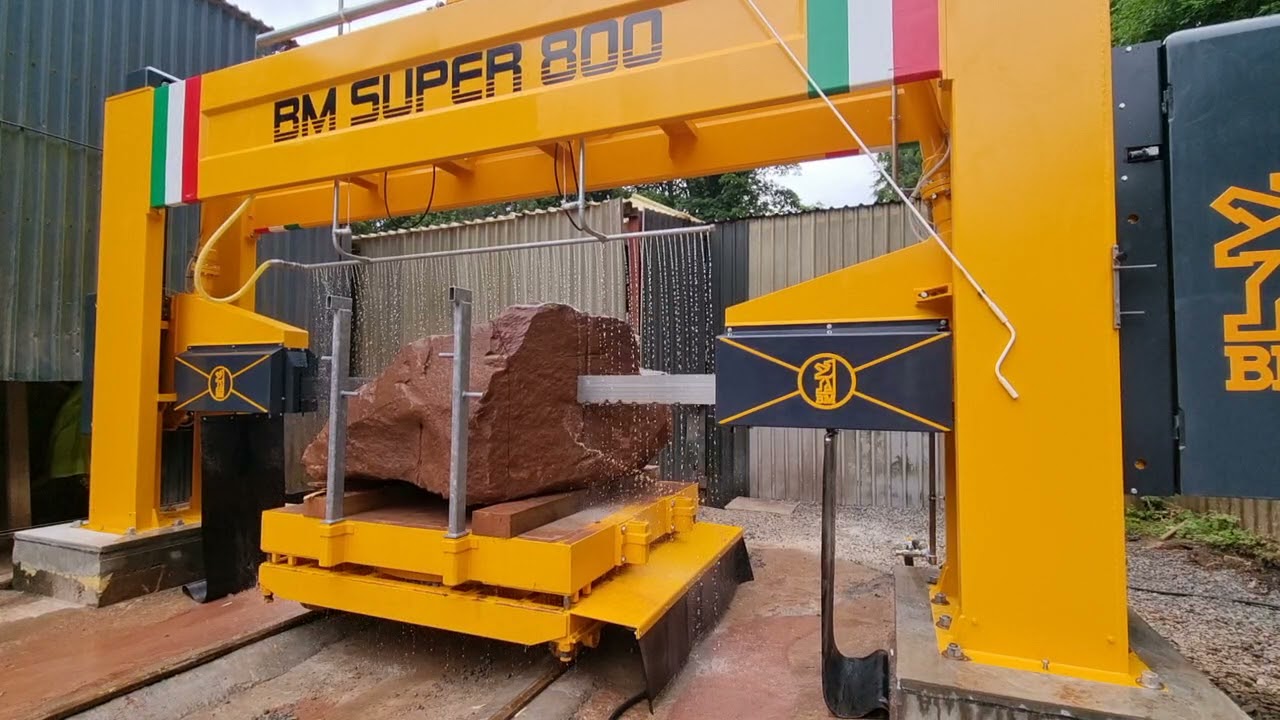 2021 BM Super 800 Monoblade - YouTube