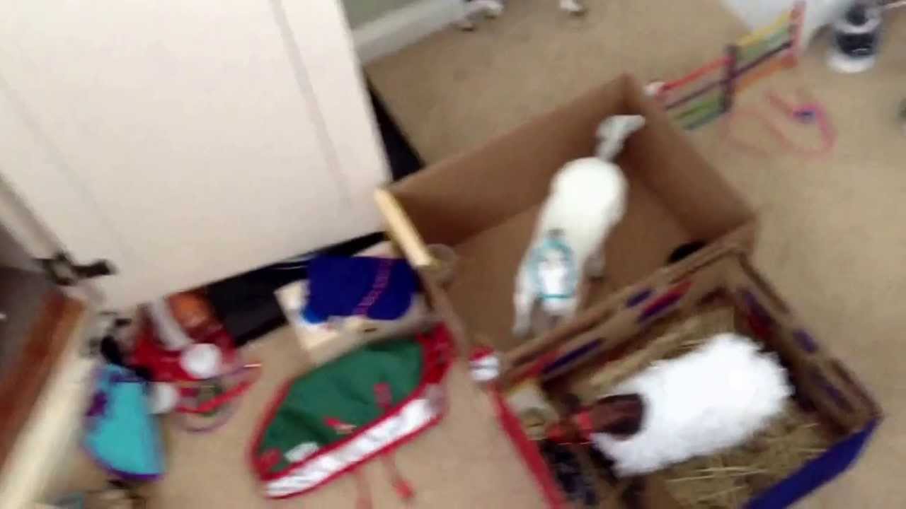 Messy barn update - YouTube