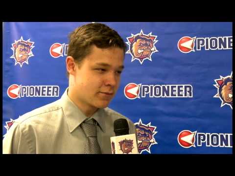 Bulldogs Forward Matthew Strome - YouTube