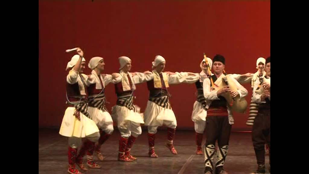 Ansambl MAKEDONIJA - Ovce Pole - YouTube