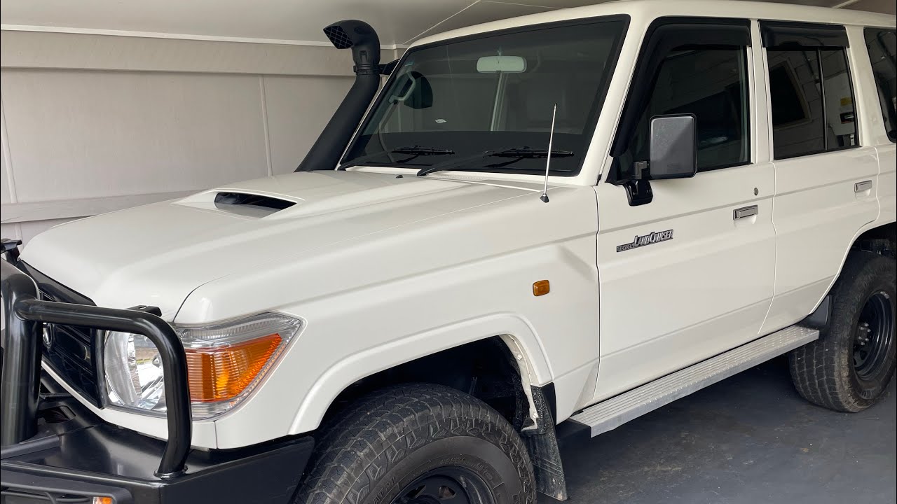 V8 turbo diesel sound (stock v modified) - YouTube