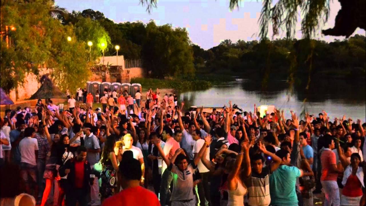 DJ HUGH live set mix 887 - YouTube