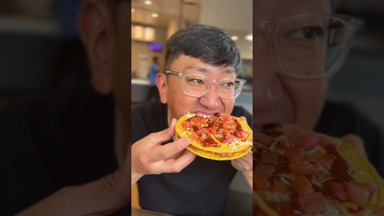 DIY Mexican Pizza at Taco Bell // Food Hacks - YouTube