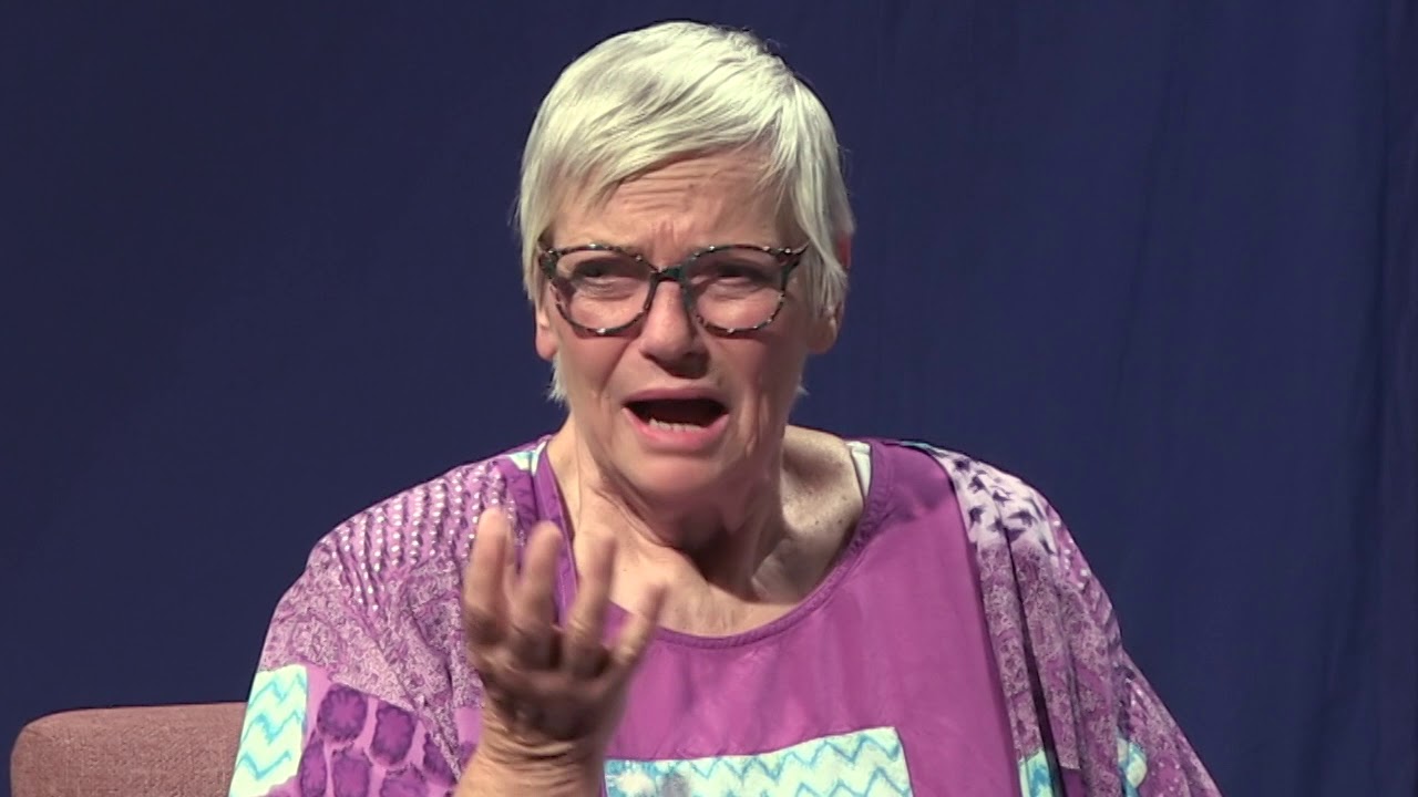 "Christmas Eve Concert at Llyswen Methodist" with Dee Anne Helsel - YouTube