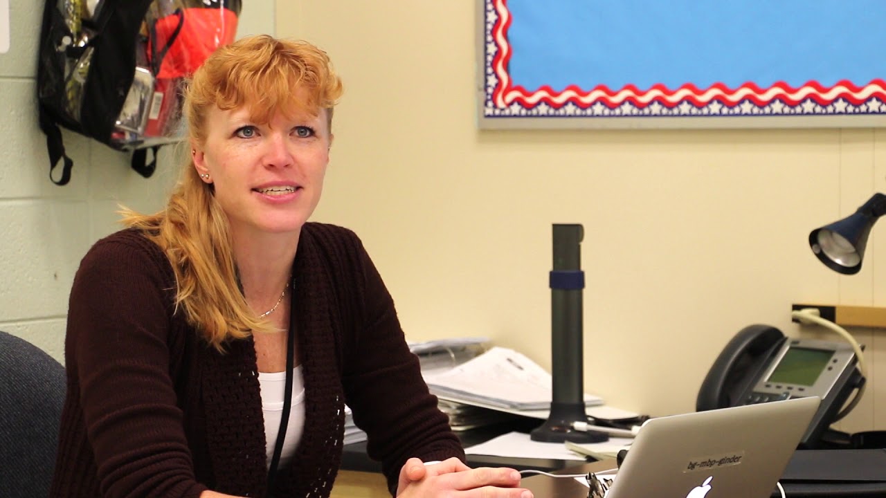 Lisa Raucci D214 Everyday Hero - YouTube