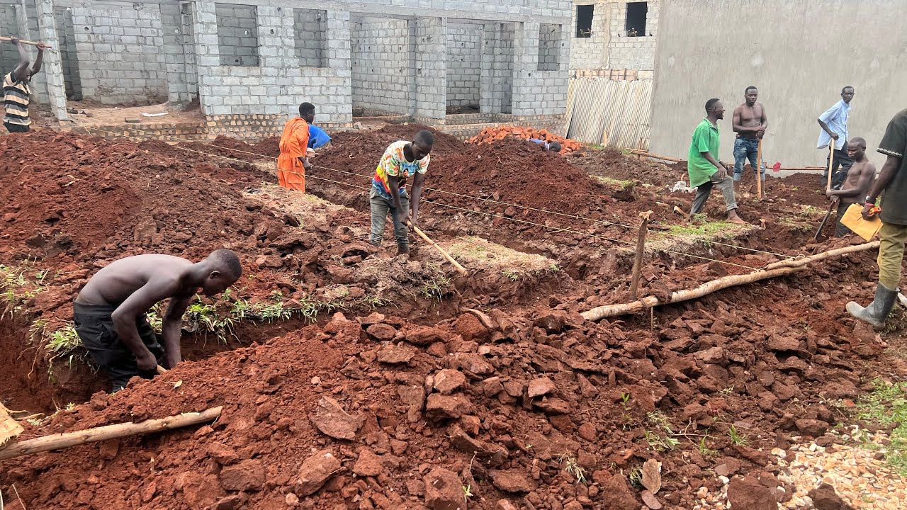 HOT CAKE NEW ESTATE AT KATOOKE TRENDING CENTRE GOOD FOR HOTELS ,BARS ...