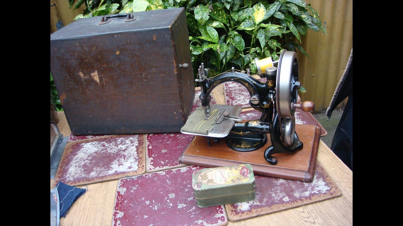 Old Vintage Antique Chain Stitch Sewing Machine Similar Wilcox Willcox ...
