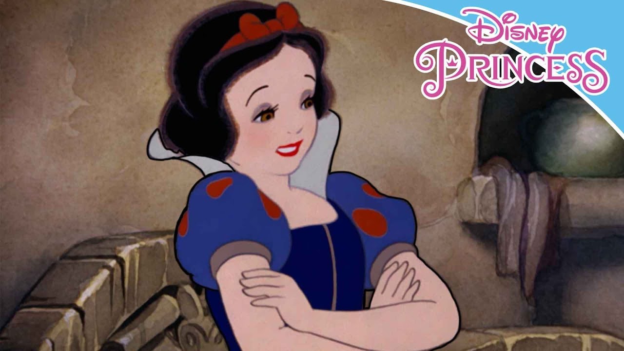 Snow White | Snow White Waking Up | Disney Princess | Disney Junior ...